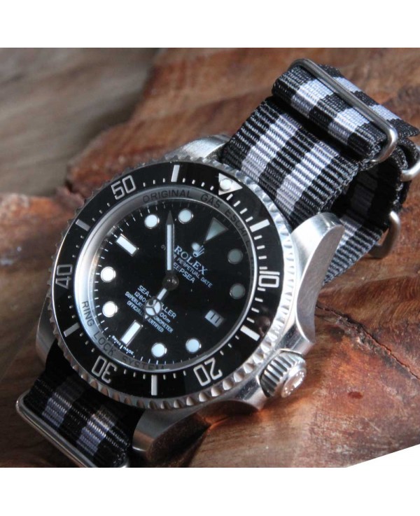 NATO Strap 21mm James Bond Black Grey