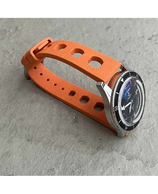 TROPIC Vintage rubber watch bracelet 20mm orange big holes